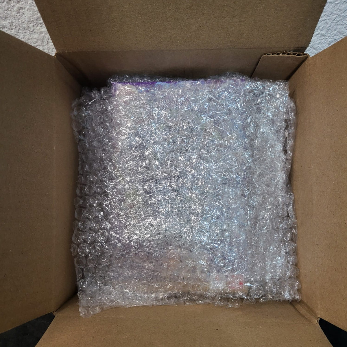 Yu-Gi-Oh! 2025 Mega-Pack Tin -ESPAÑOL – Kantocards